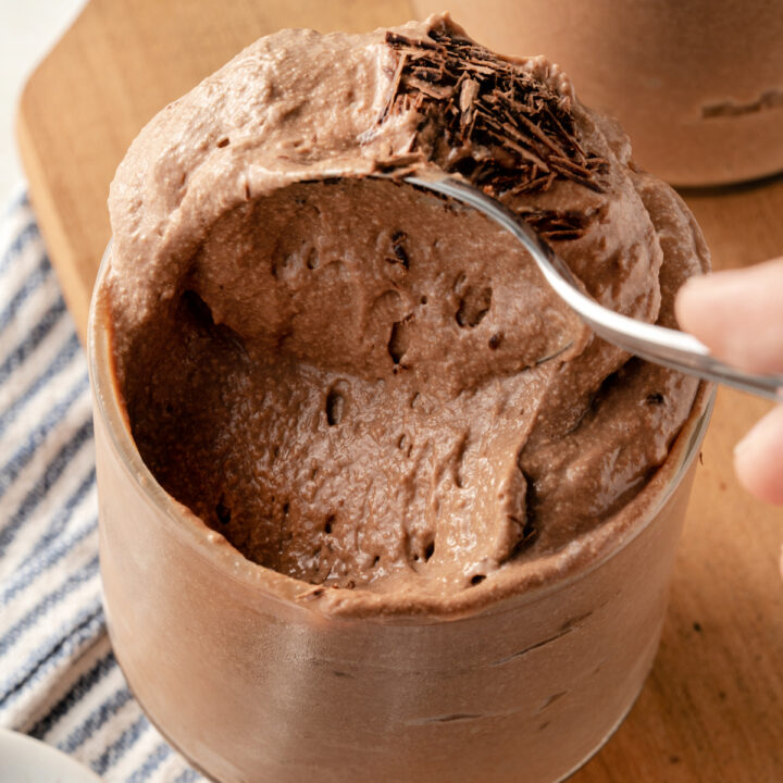 The Easiest and Most Delicious Low Carb Chocolate Mousse - Happily ...